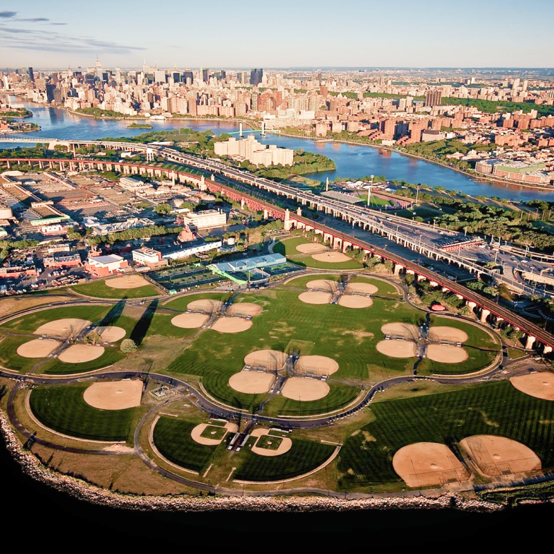Parque Randall A Walk In The Park: Key Figure In Randall's Island